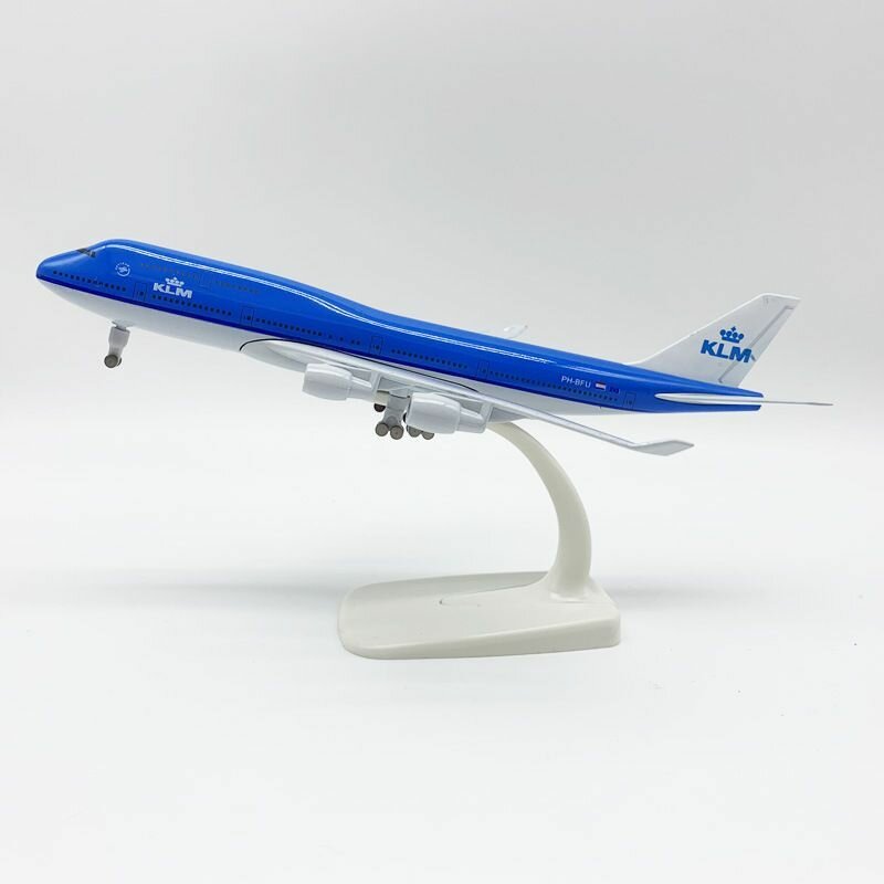 Металлическая модель самолета KLM BOEING 747 20 см с шасси 1:400