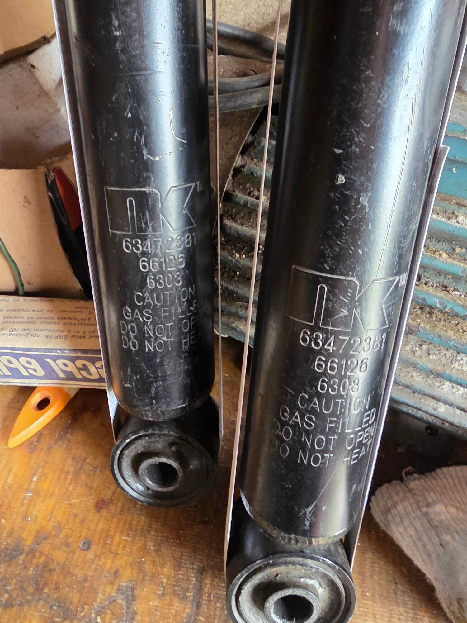 NK 63472381 63472381NK_амортизатор задний левый /правый газовый! спорт. подв.\ Audi A5, А6, А7 1.8TFSi/3.2TFSi/2.7TDi/3.0TDi 07>