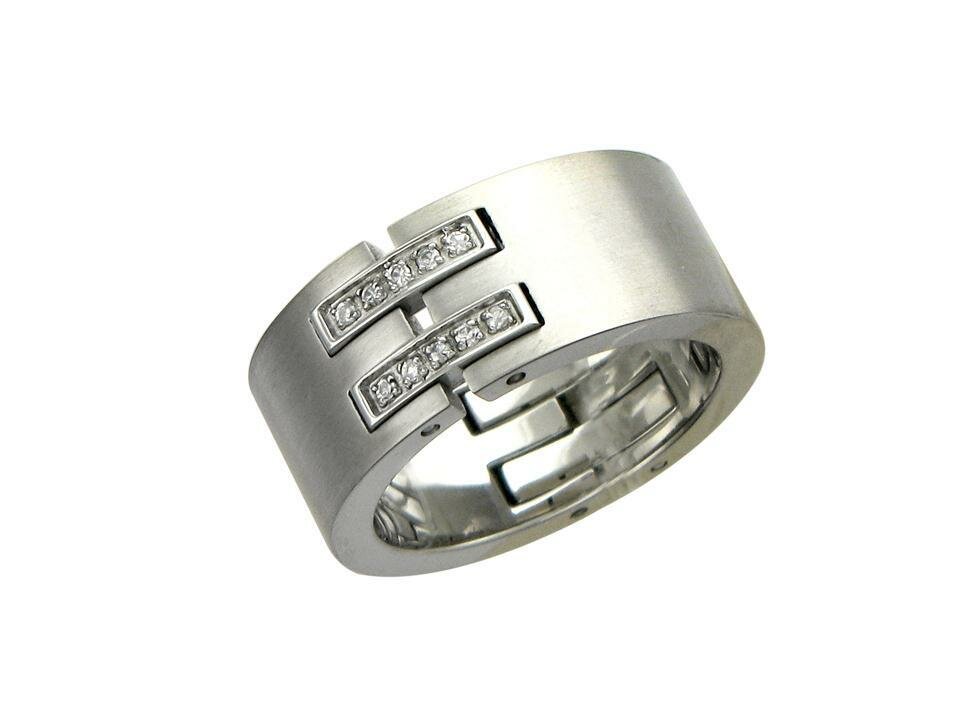 Кольцо, фианит