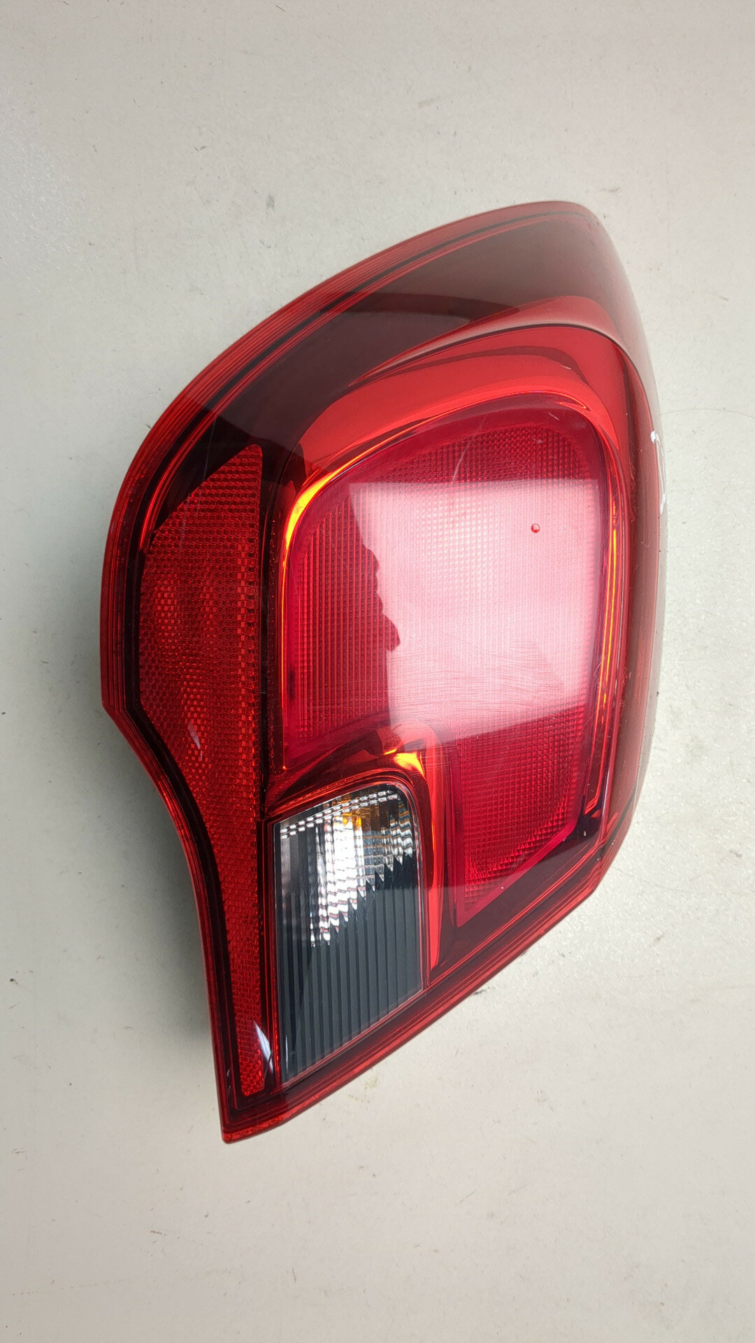 Фонарь (задний) левый Opel Corsa E Б/У