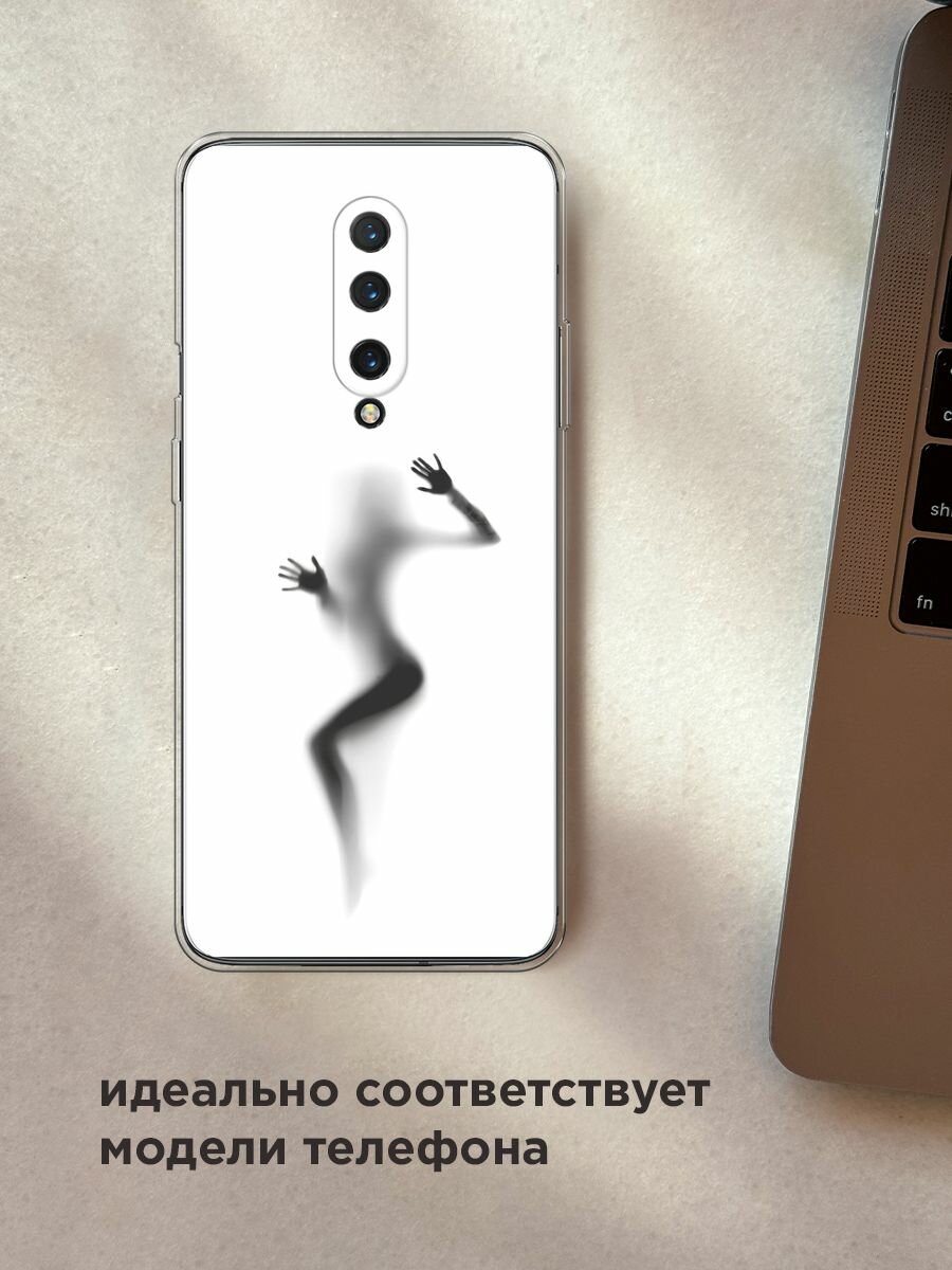 Силиконовый чехол на OnePlus 8 / ВанПлас 8 с принтом "Девушка в душе" — фото 1