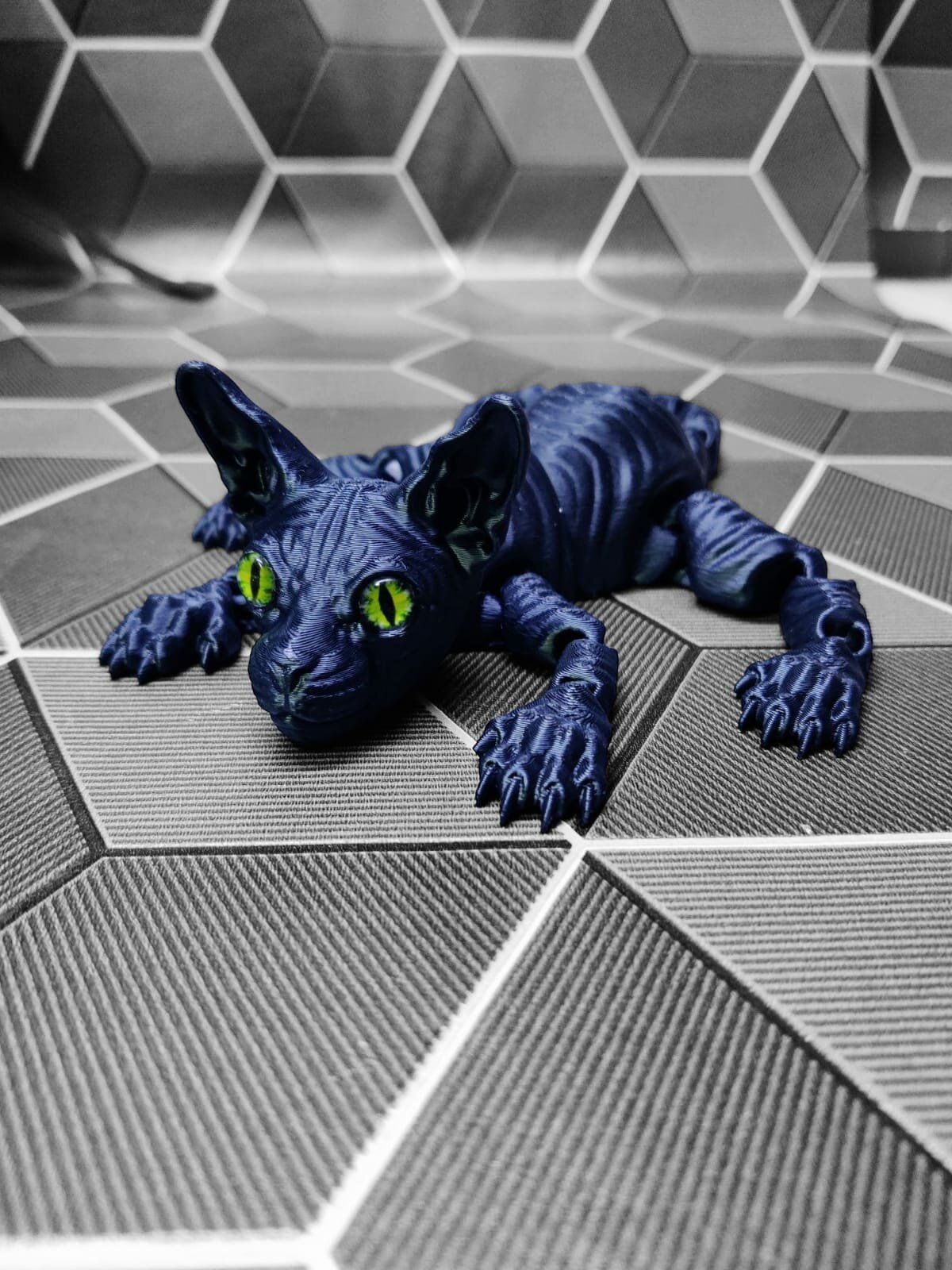 Игрушка-антистресс "Кот сфинкс", гибкая, из 3D-принтера, черная