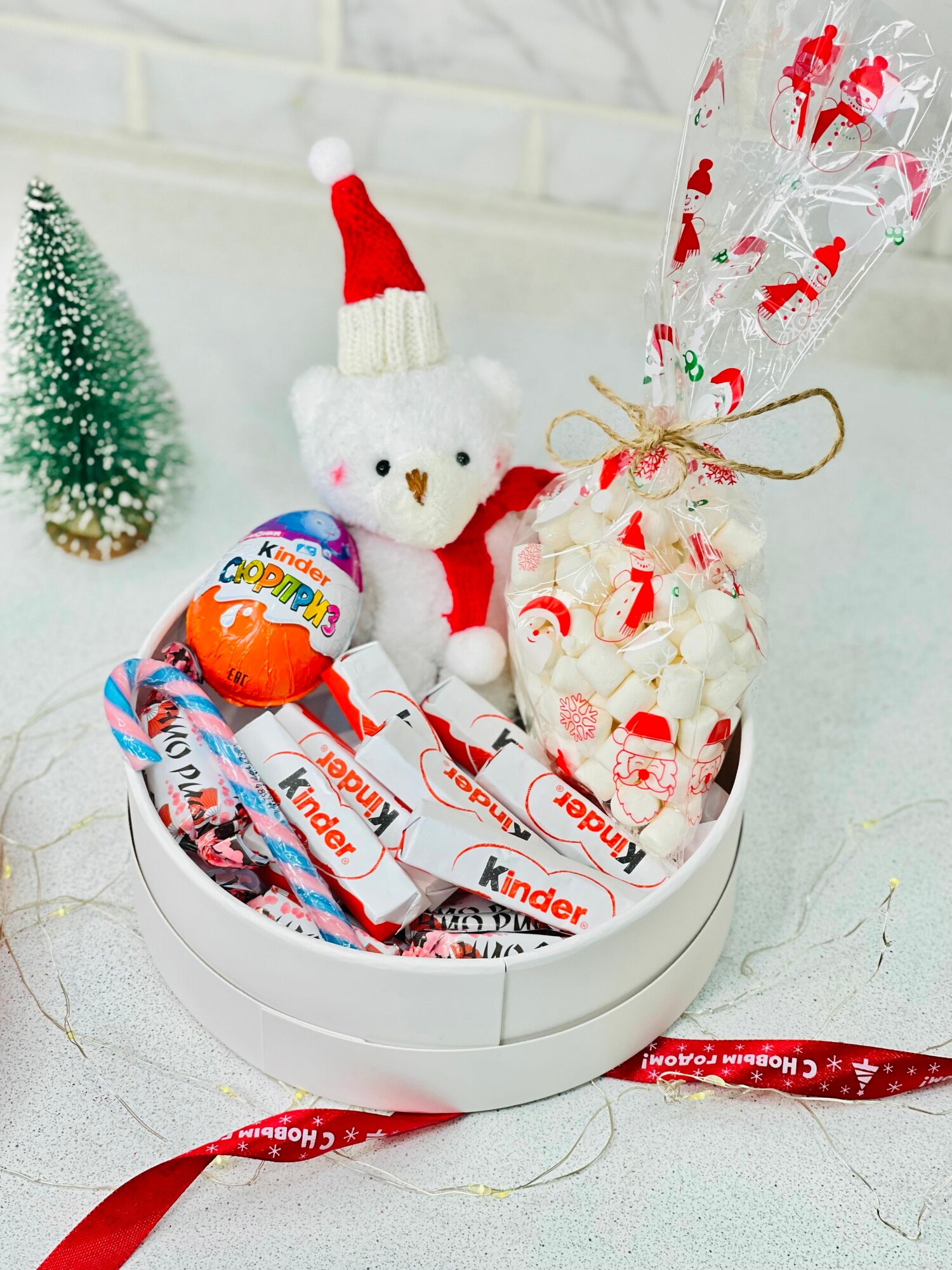 Новогодний подарок для ребёнка с игрушкой и киндерами, новогодний сюрприз дочке или сыну