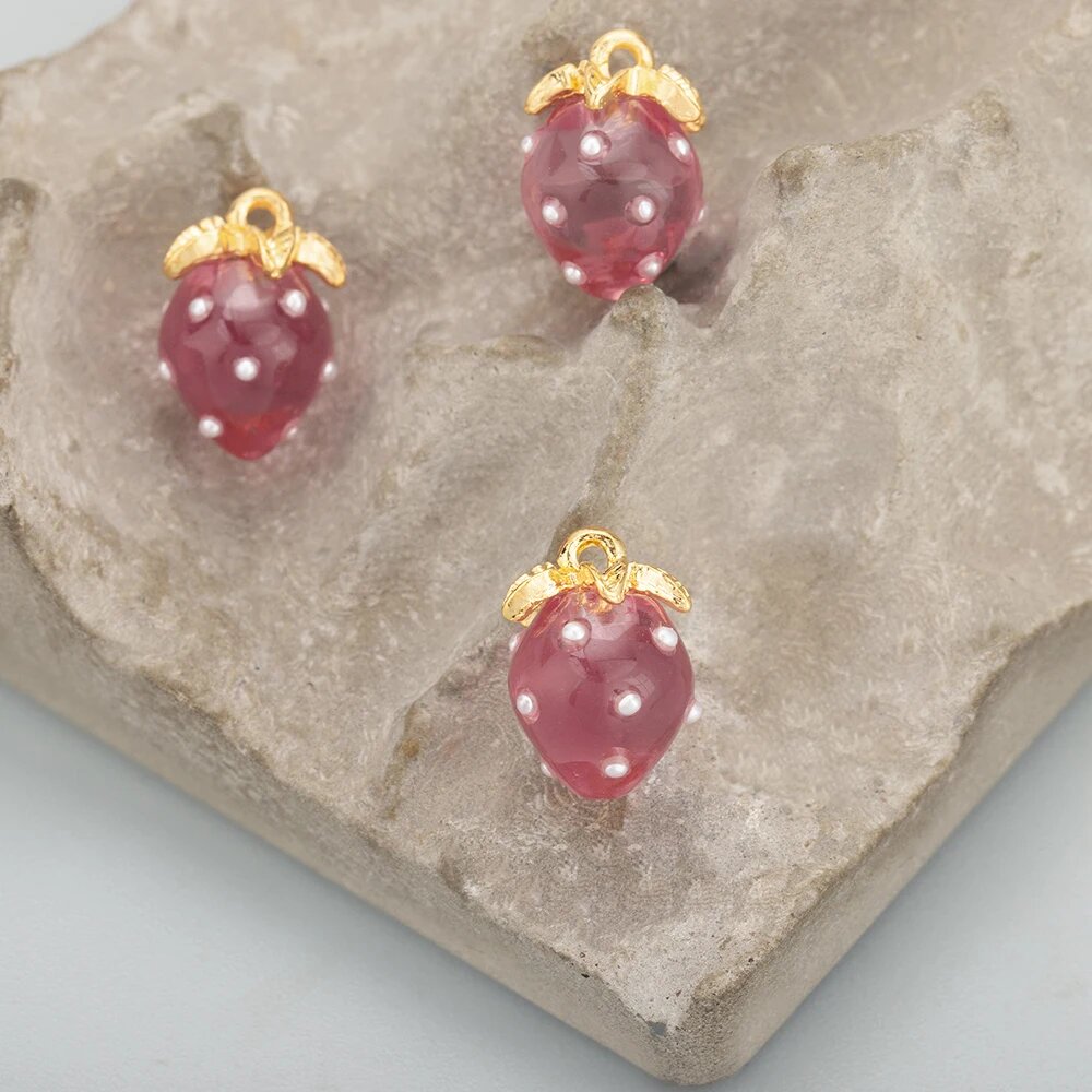 GUFEATHER подвески из смолы "Клубника", 10 шт. Бордовый, MH4505AS