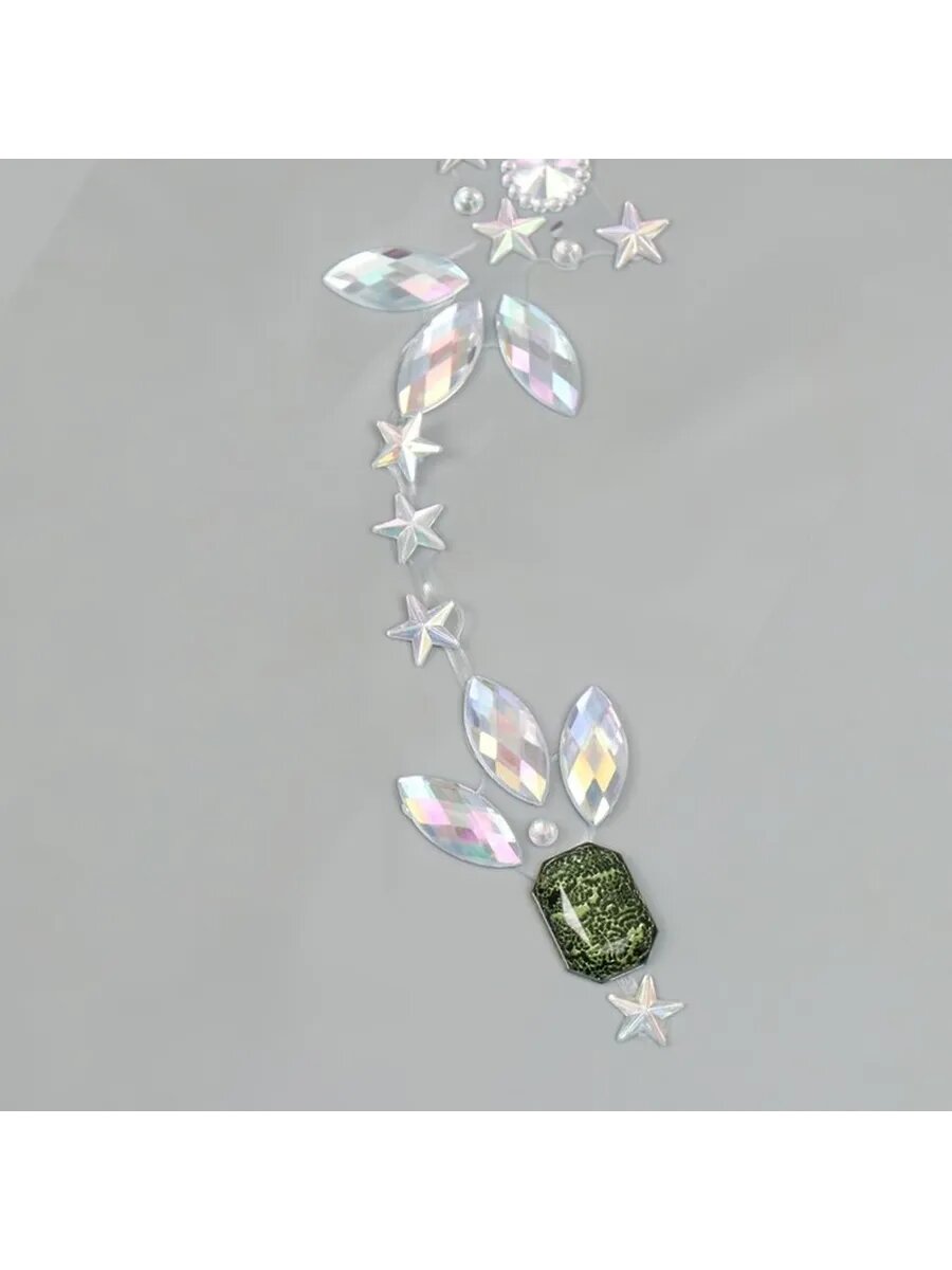 Классическая наклейка-стразы для праздничных волос