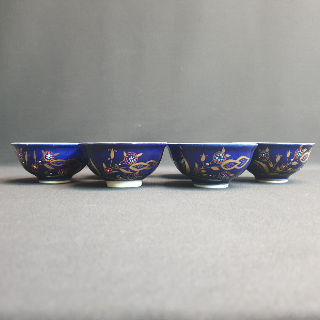 Набор пиалок 6 шт, 11 см, Кировобадский, фарфор роспись позолота 250 мл, есть скол. СССР.