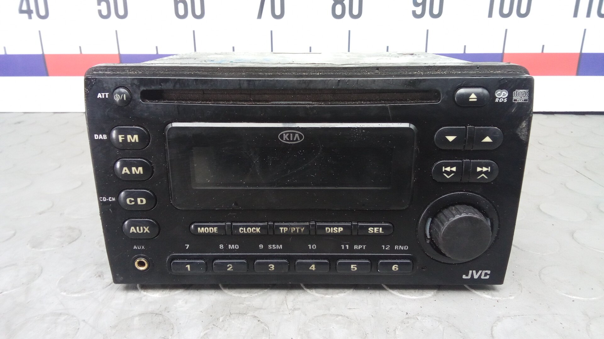 Магнитола KIA CARNIVAL 2, Номер KWS601
