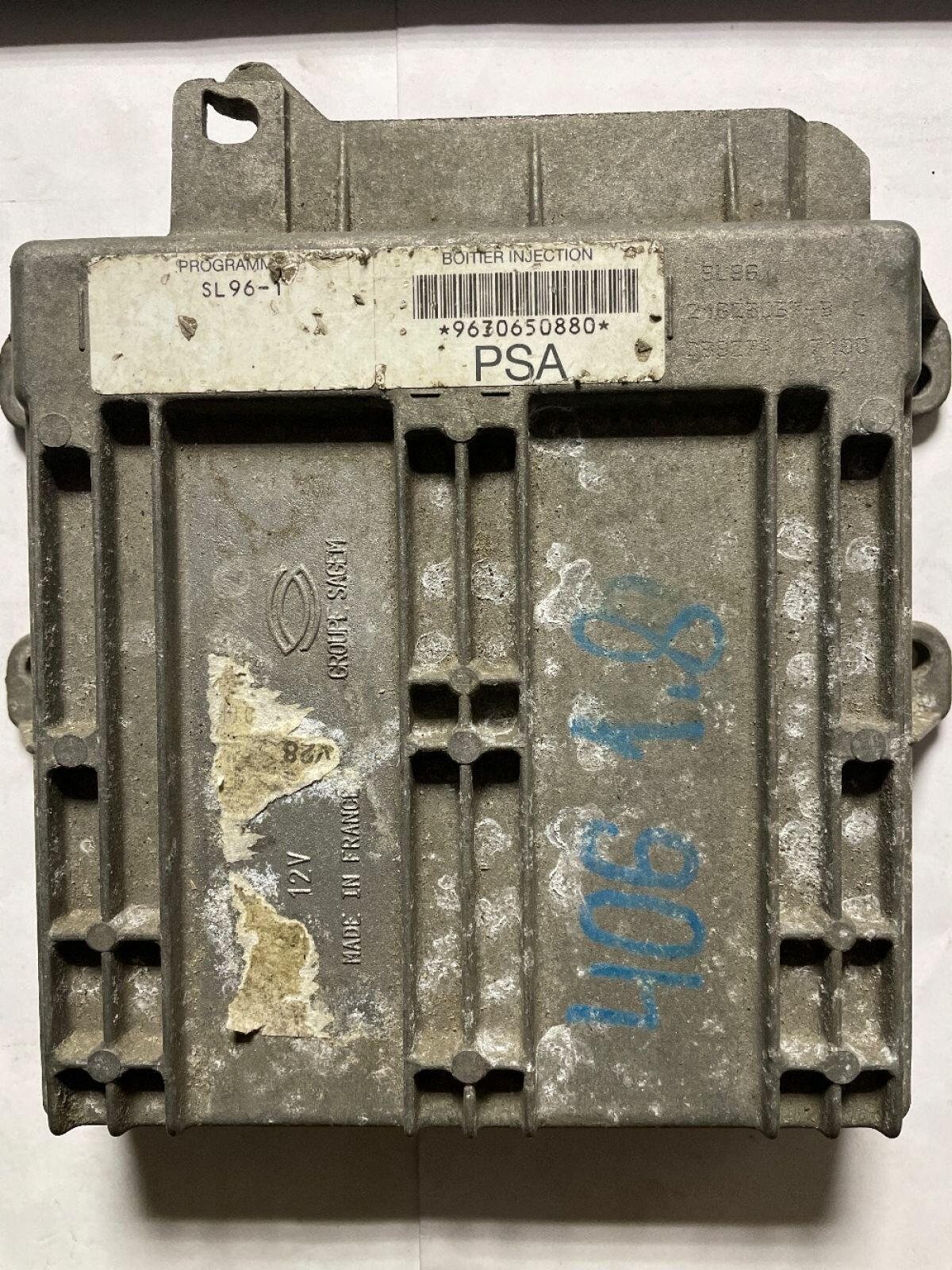 Блок управления двигателем Peugeot 406