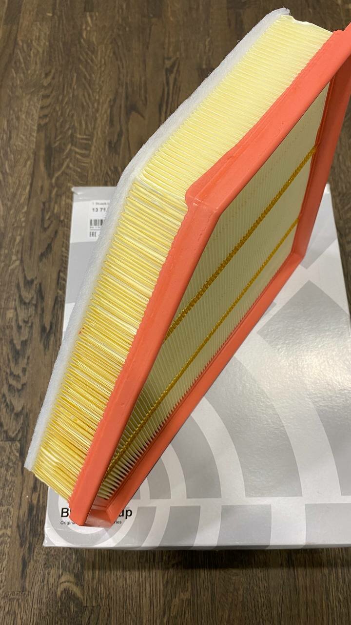 Фильтр воздушный BMW 13717797465 3 series E90, E92; X1 E84