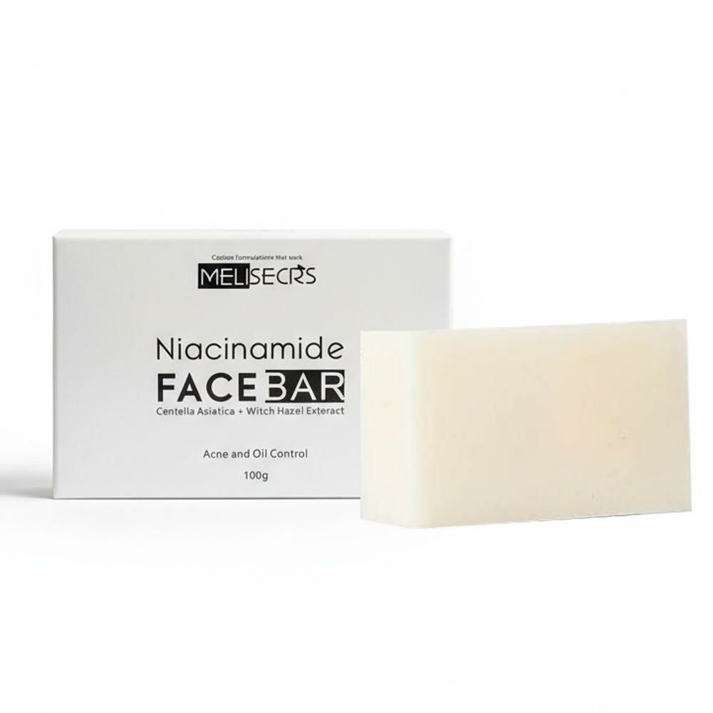 Мыло для лица с ниацинамидом очищает, регулирует выработку кожного сала и сужает поры.