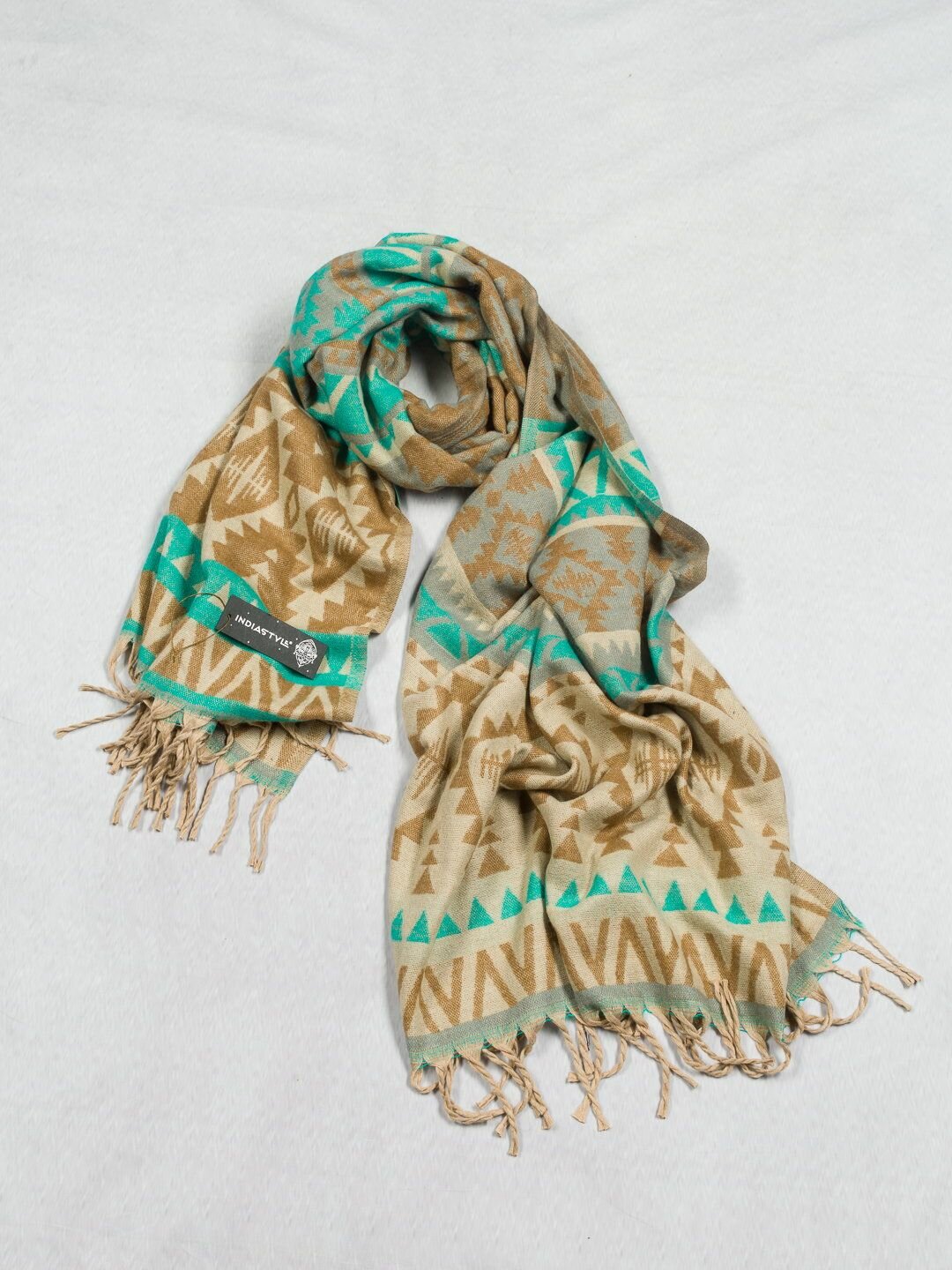 Палантин для женщин