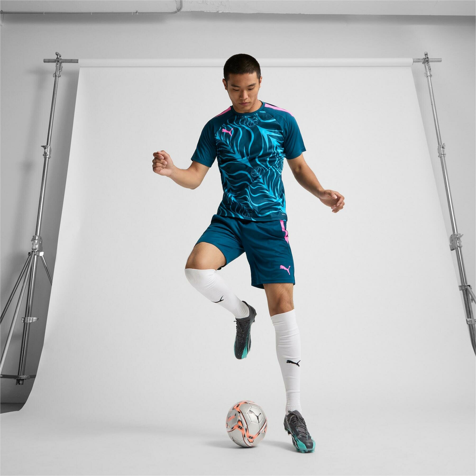 Мяч Decathlon Puma Teamfinal 21.6, тренировочный, серебристый, 5 размер