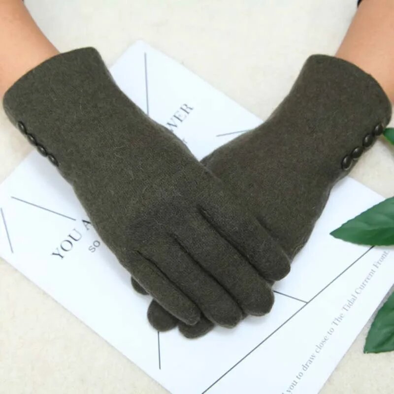 Перчатки для женщин