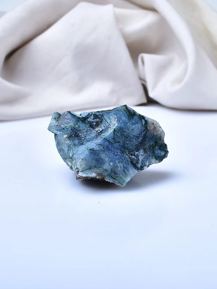 Натуральный камень "Водяной агат", необработанный (3-5 см 3 шт)