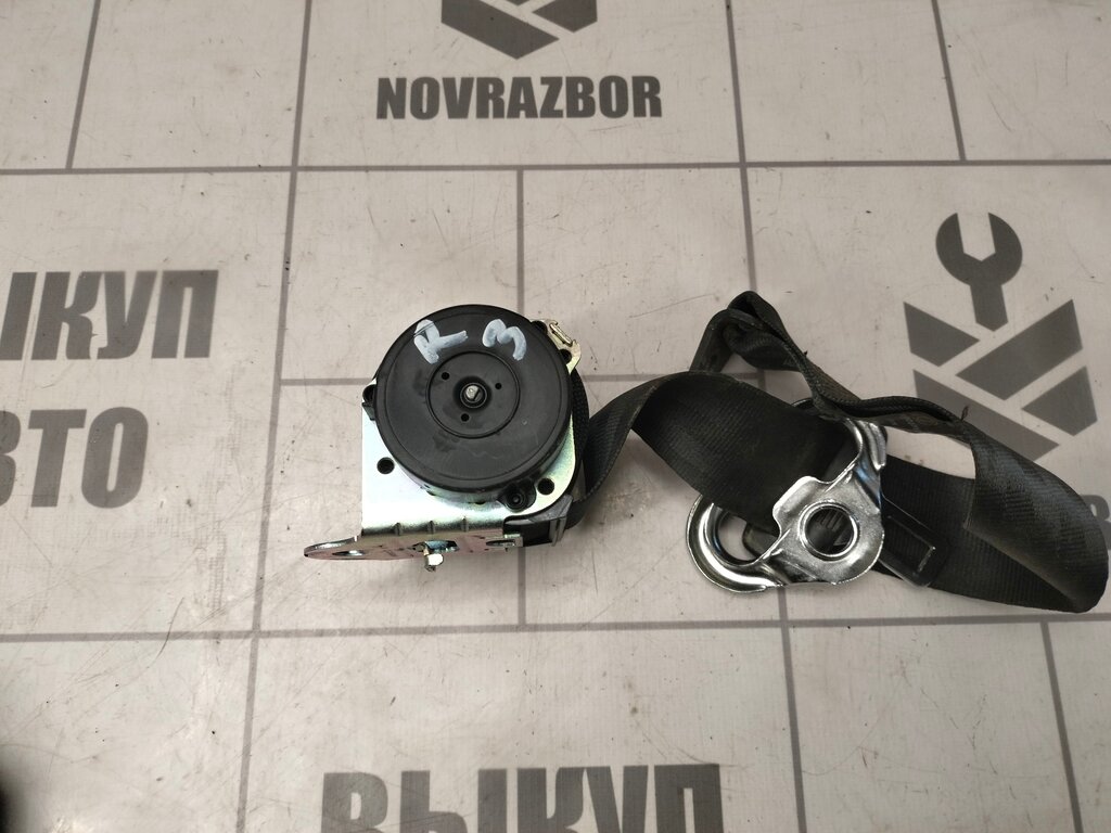 Ремень безопасности Skoda Yeti 2009-2018