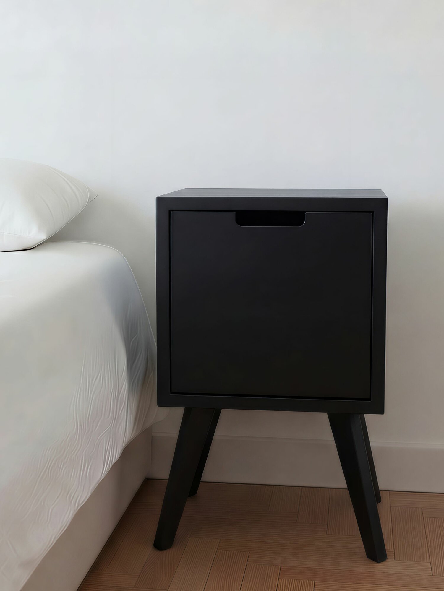 Тумба прикроватная из дерева черный "Куб-Мини+"