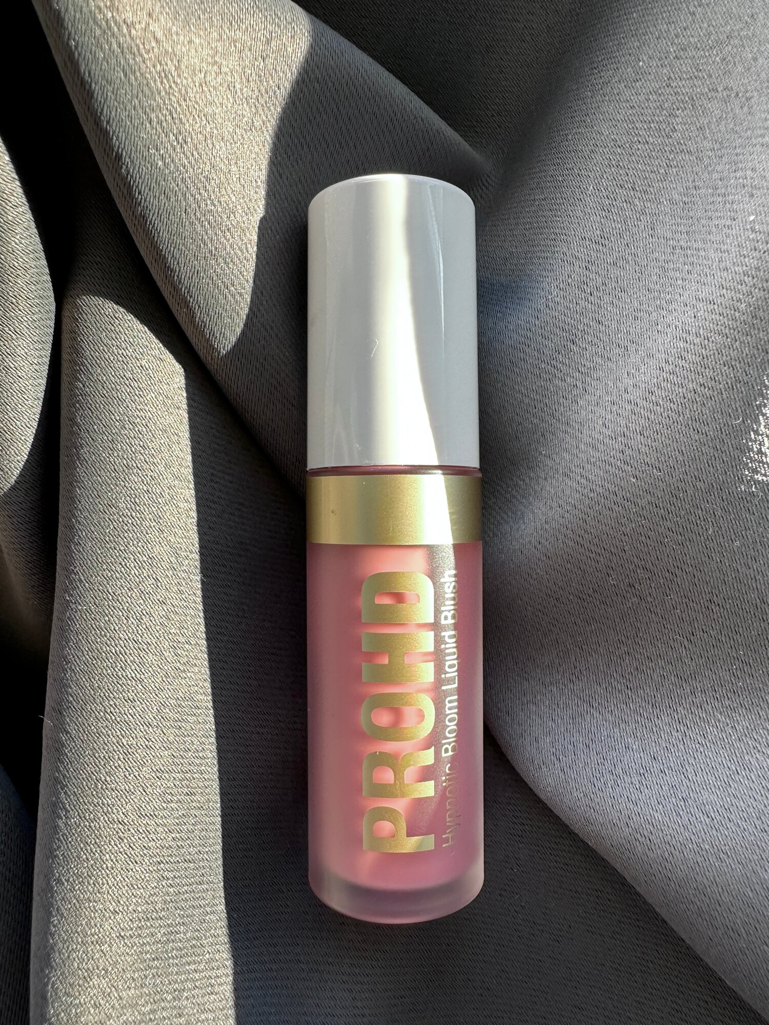 Topface Румяна жидкие PROHD Hypnotic Bloom Liquid Blush PT357, тон 005 Plum Perfection