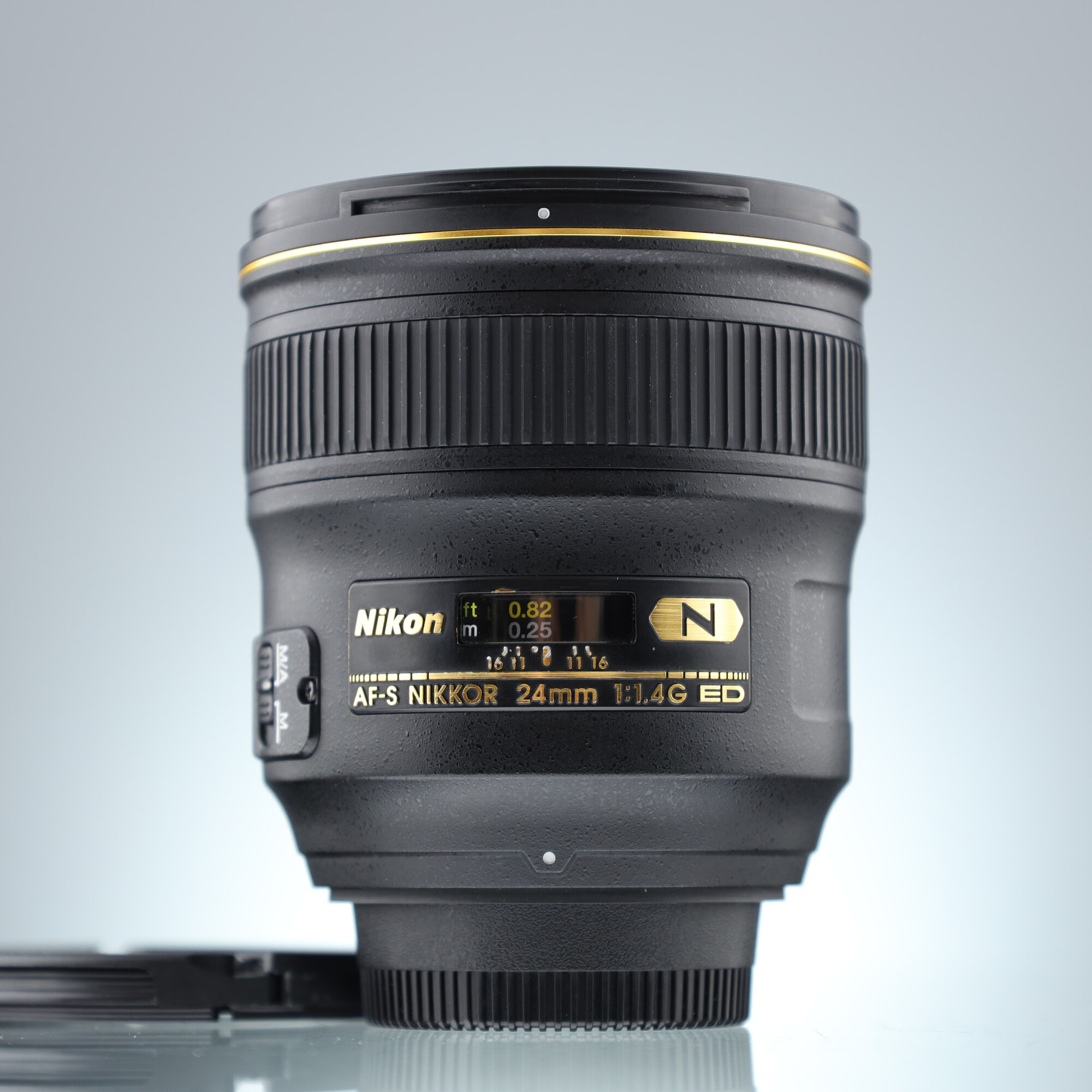 Объектив Nikon 24mm f/1.4G ED AF-S Nikkor