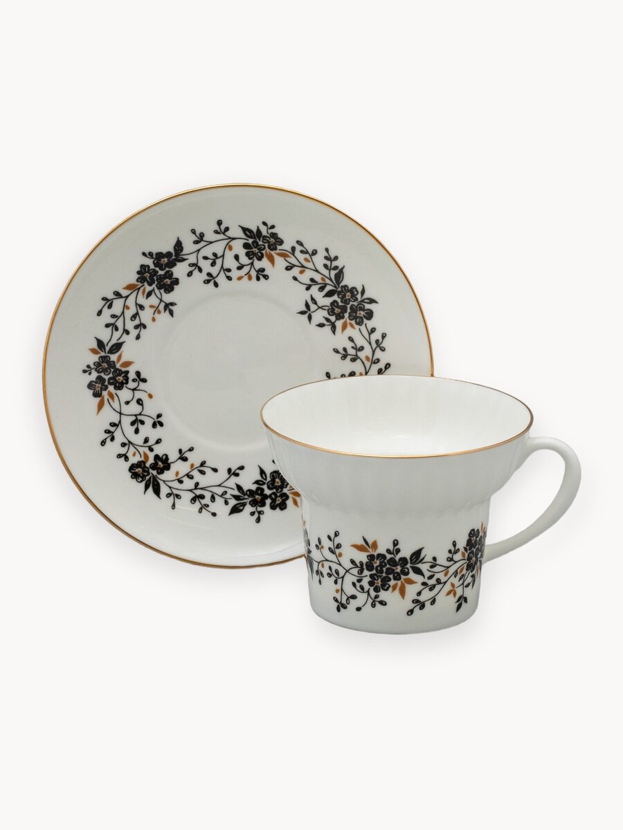 Чашка с блюдцем "Тонкие веточки", костяной фарфор, форма Волна, Императорский фарфоровый завод, 155 мл