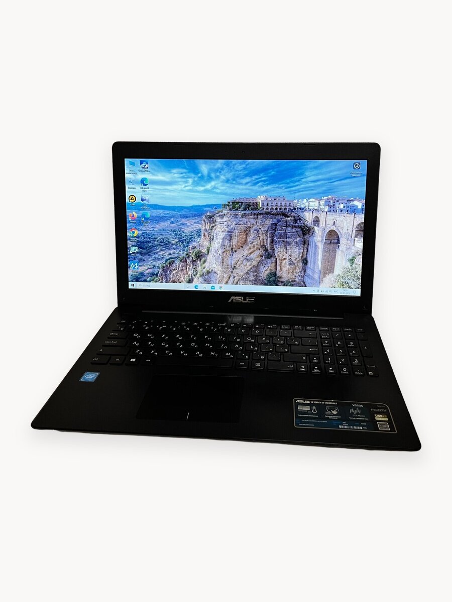 Ноутбук ASUS, SSD 240GB, диагональ экрана 15,6", процессор Intel Celeron