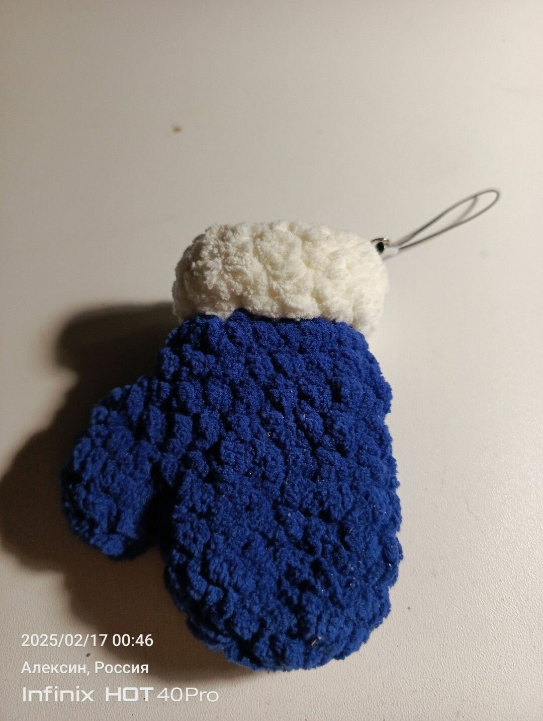 Набор мягких игрушек Брелков"Варежка" и "Носок"мальчиков, ручная авторская работа, наборе 3 шт и подарок сюрприз.