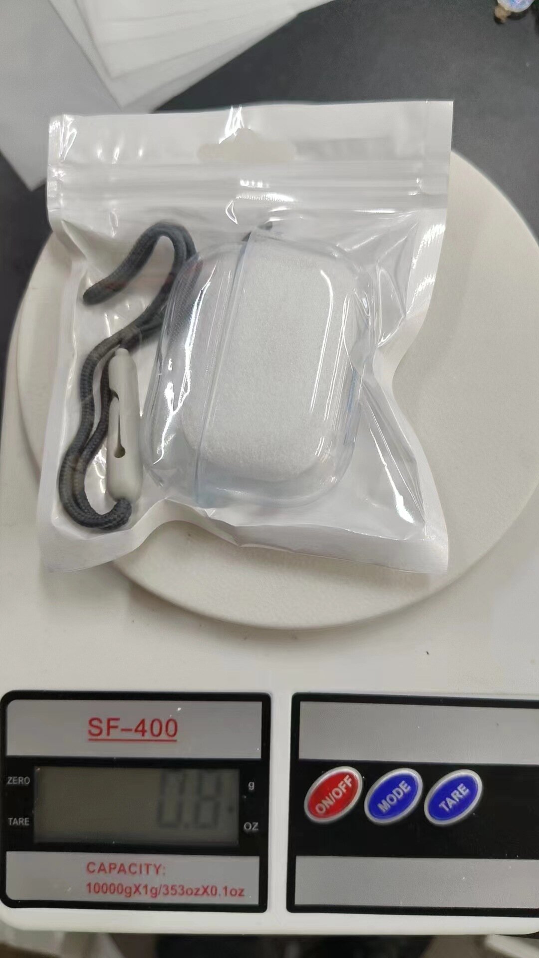 Чехол для Airpods Pro 2, прозрачный, с пуговицами, без висячих ушек