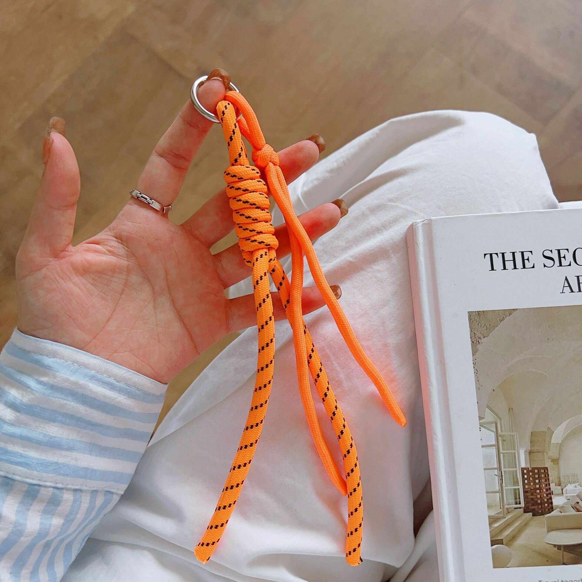 Брелок-подвеска 3BBDS, для телефона, оранжевый, в полоску