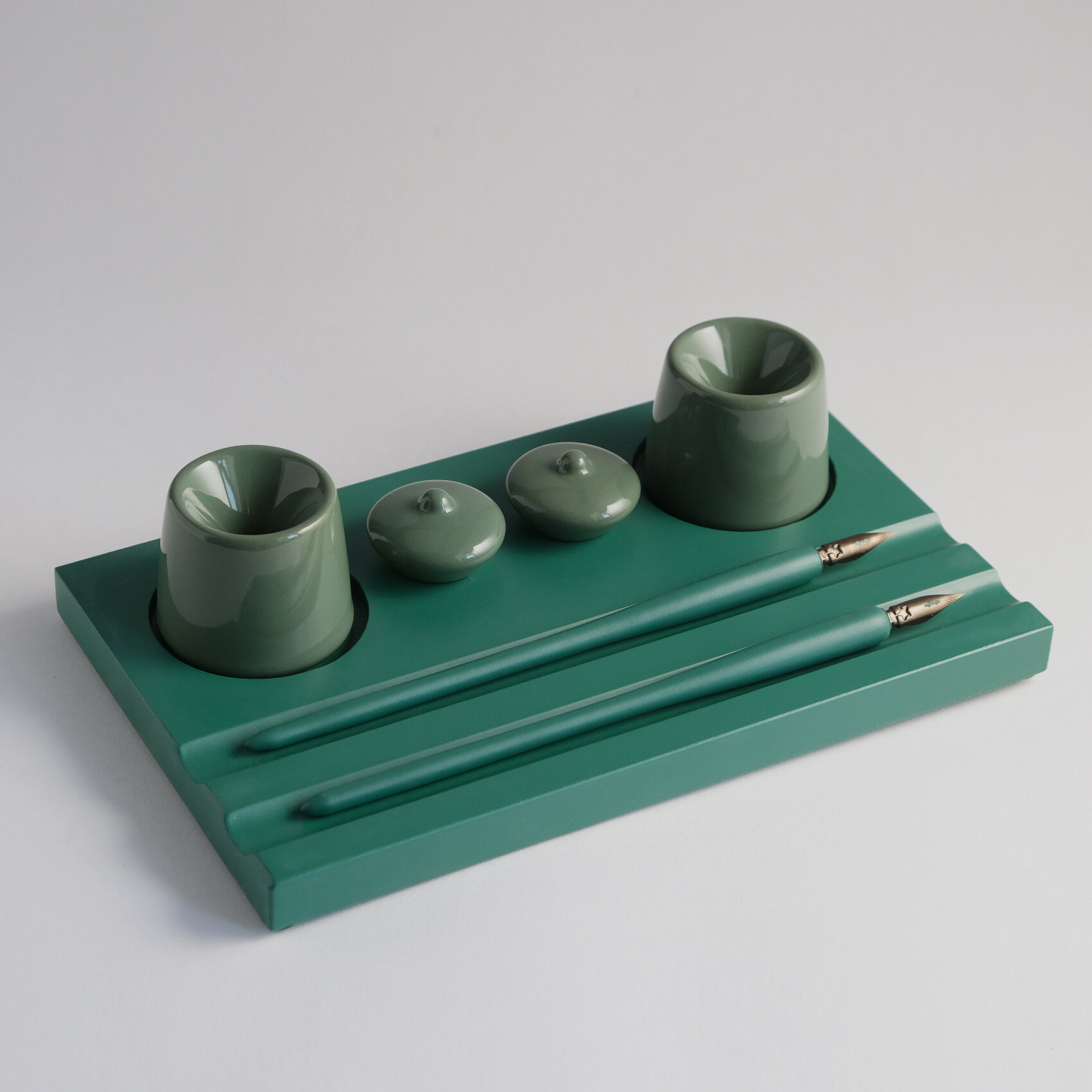 Комплект для чистописания Hill&Mill зелёный (двойной) 9 предметов