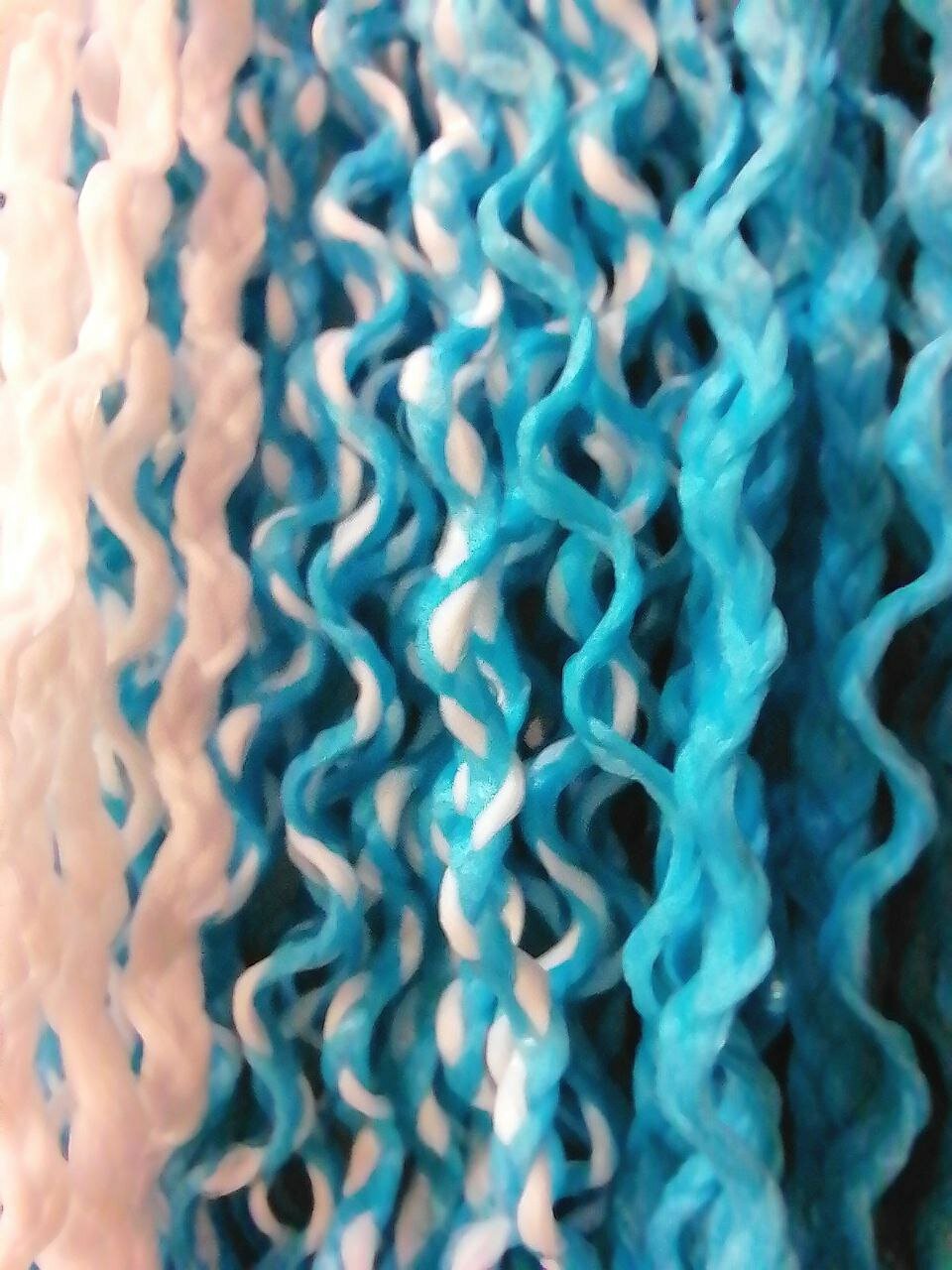 Зизи гофре разноцветные