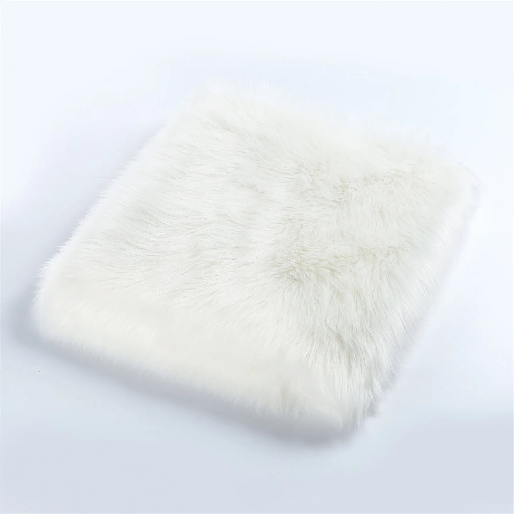 Плюшевая ткань из искусственного меха лисы 6 см, 1300 г/м Белый, 50CM X 180CM, White