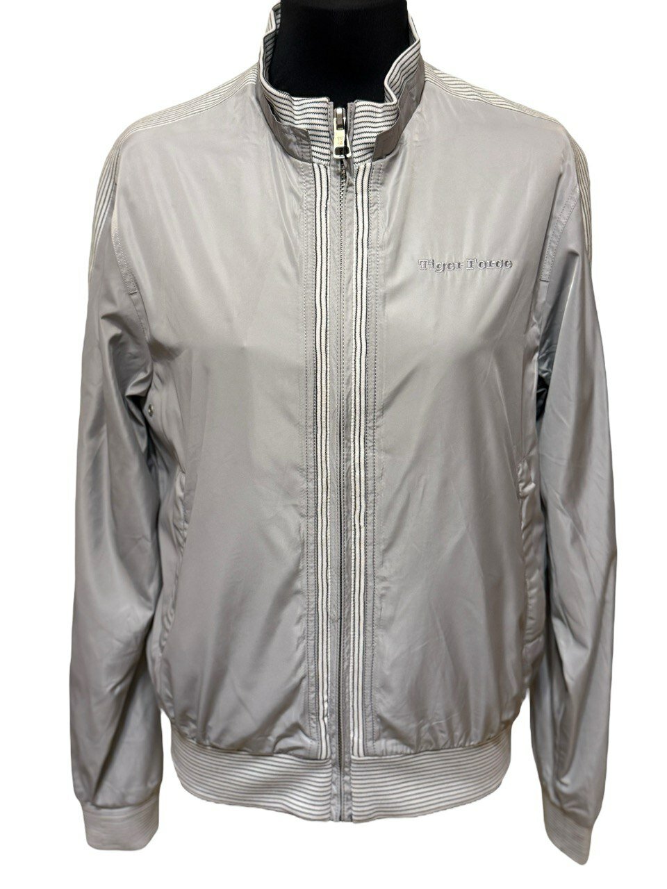 Ветровка Весна-лето 2025