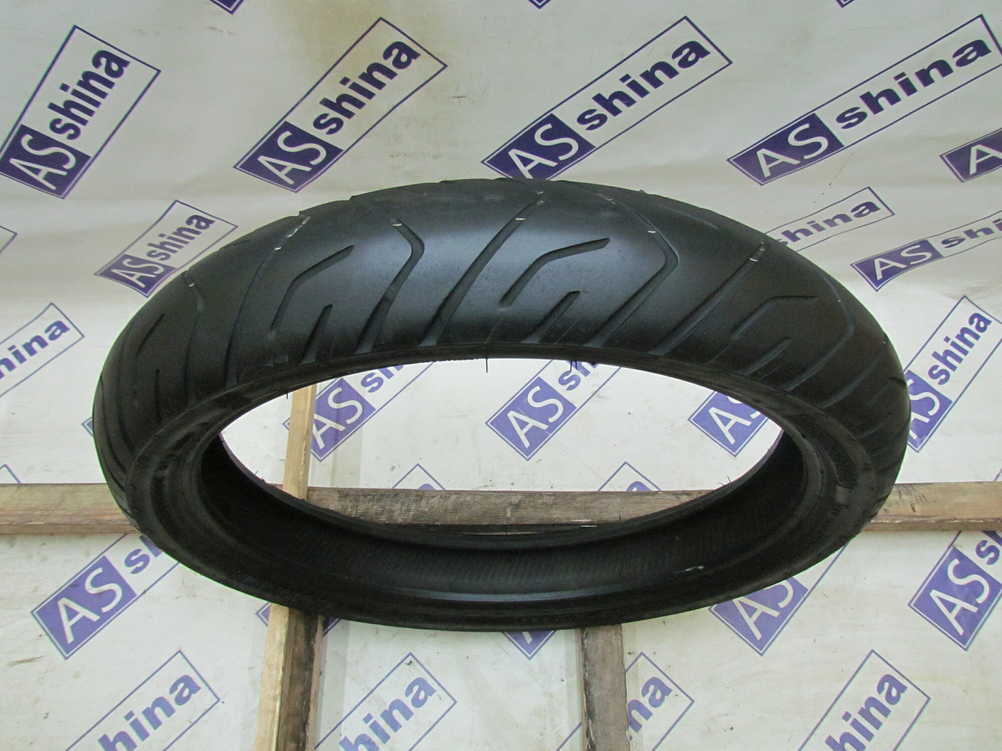Мотошина БУ для мотоцикла Bridgestone Battlax Adventure A41F 120 / 70 R19 0024658