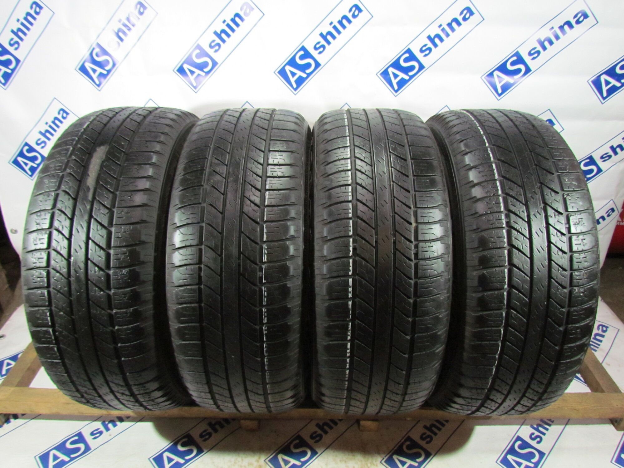 Комплект (4 шт) Goodyear Wrangler HP All Weather 255 55 R19 летние БУ шины 10-20% износ , артикул 0008438