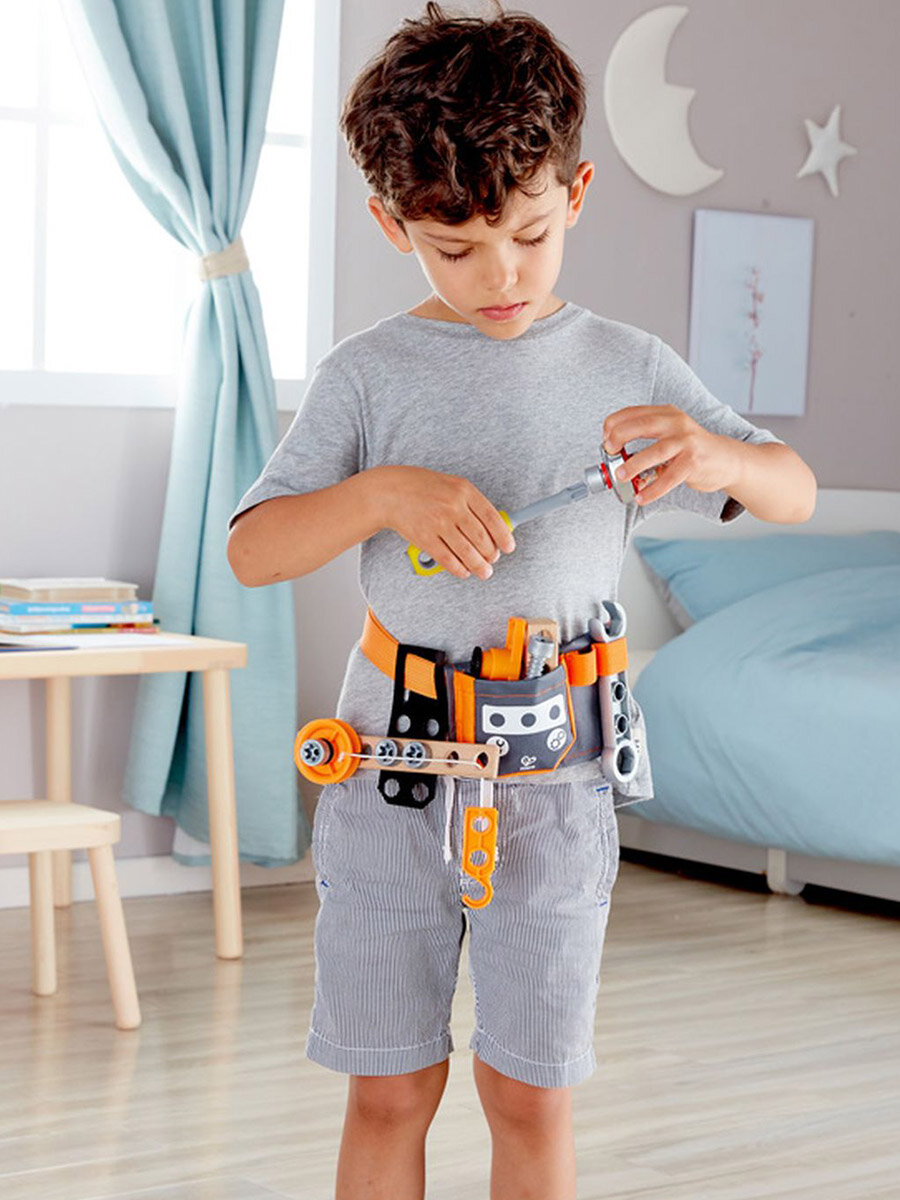 Детский игровой набор Hape Пояс мастера с инструментами E3035_HP