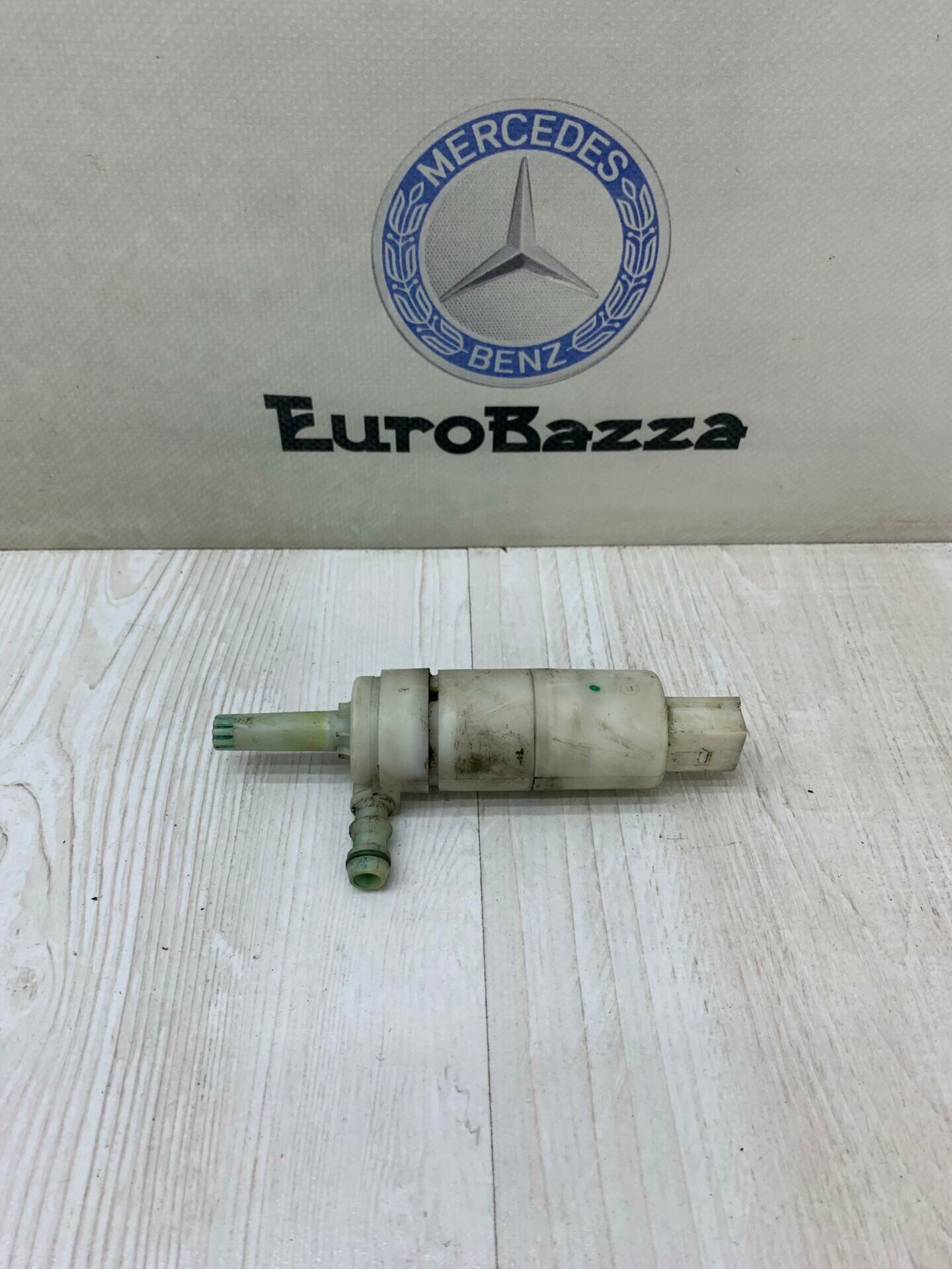 Насос омывателя фар Mercedes W211 A2108691121
