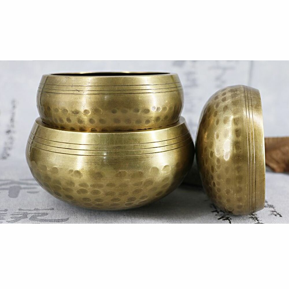 Тибетская поющая чаша для медитации. Звуковая чаша с палочкой. Буддийский музыкальный инструмент для йоги, осознанности и домашнего декора.