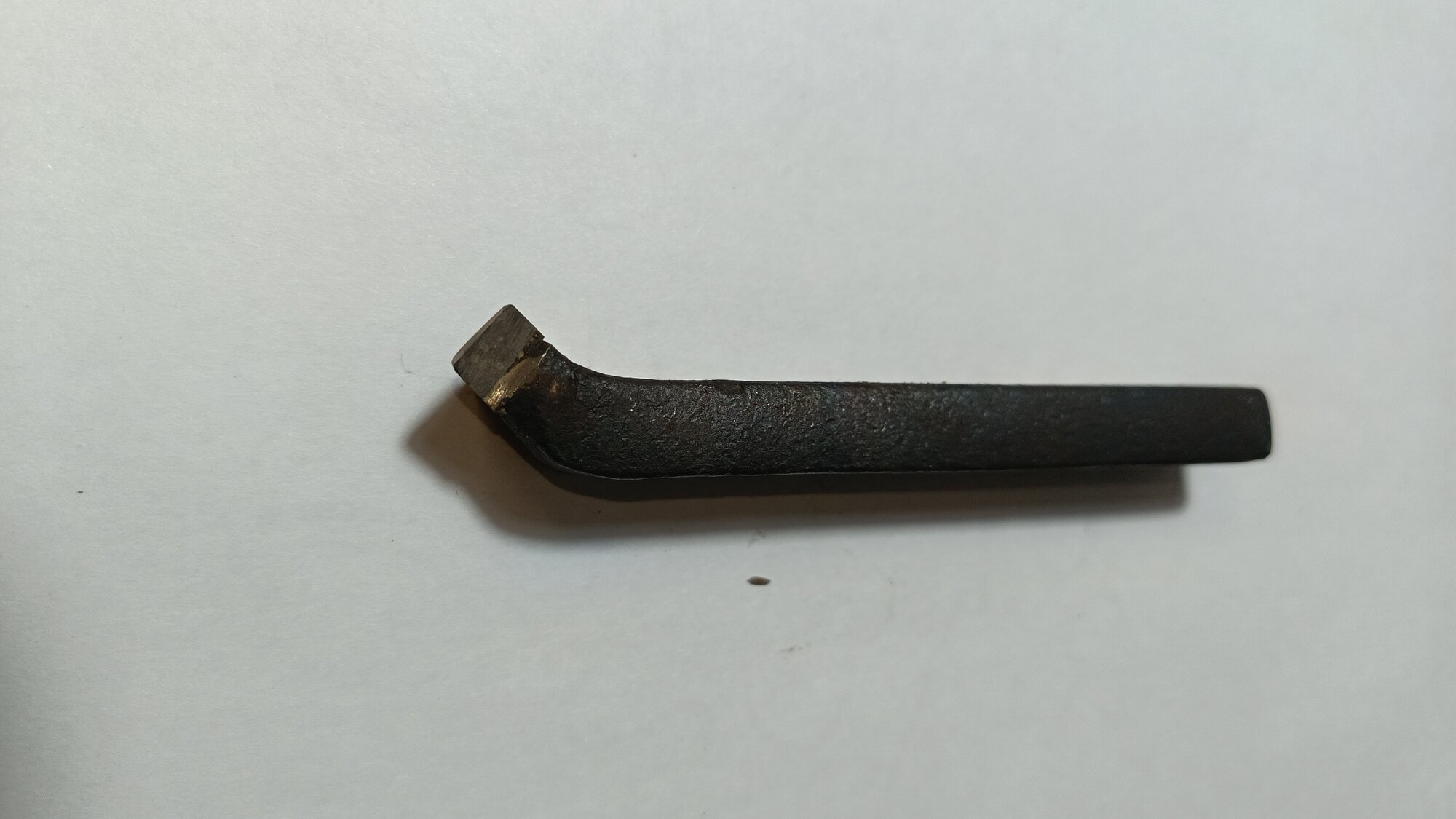 Резец проходной отогнутый 20х12х120 Т15К6