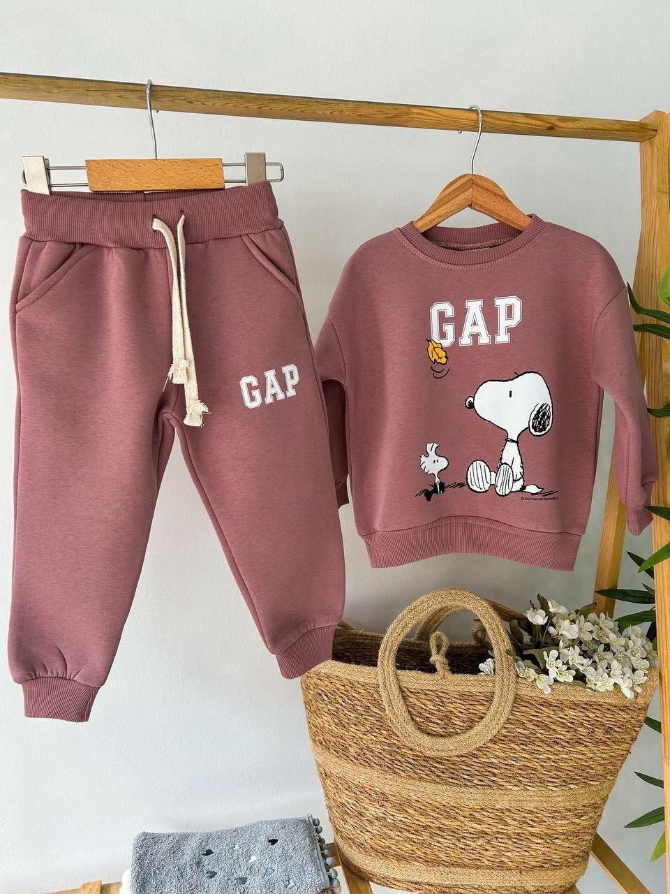 Комплект одежды