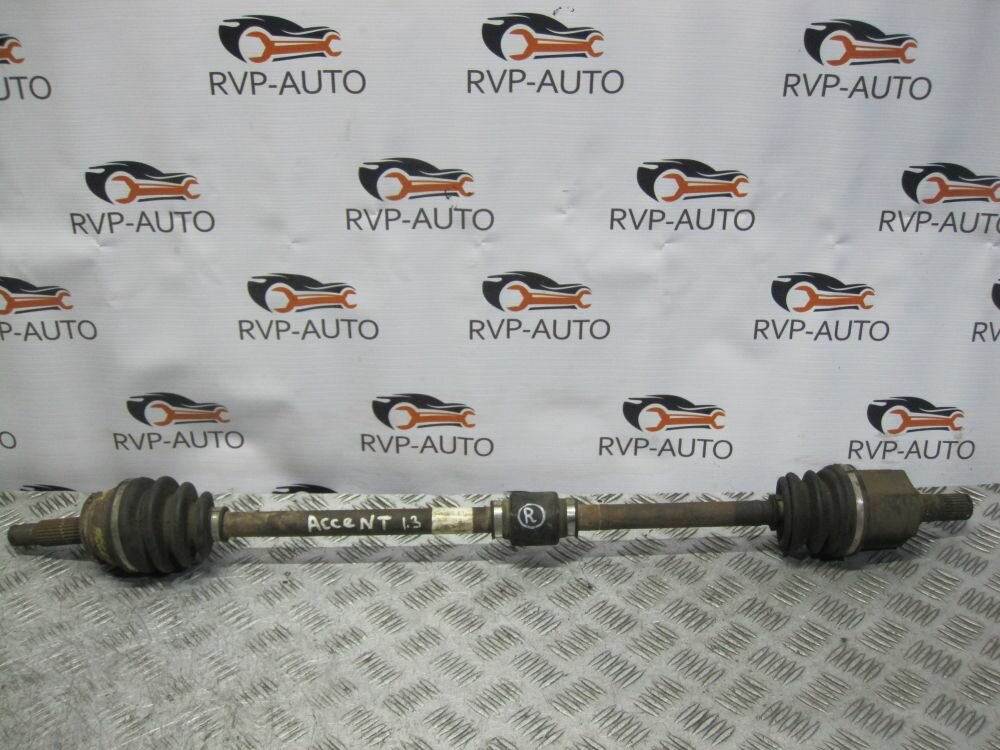 Полуось передняя правая Hyundai Accent 1 1.3 МКПП 4950722C00