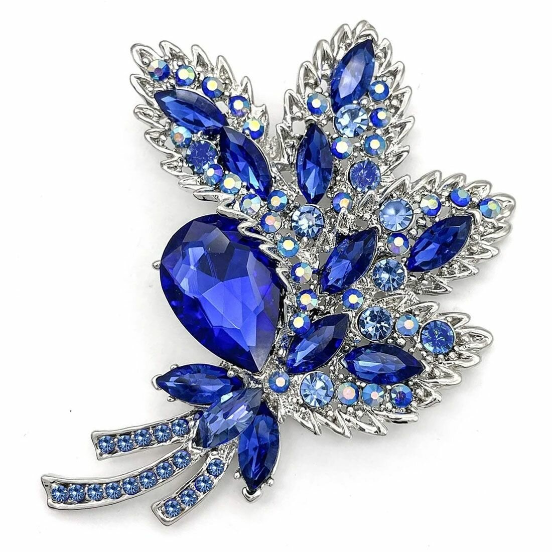 Брошь, хрусталь, стразы