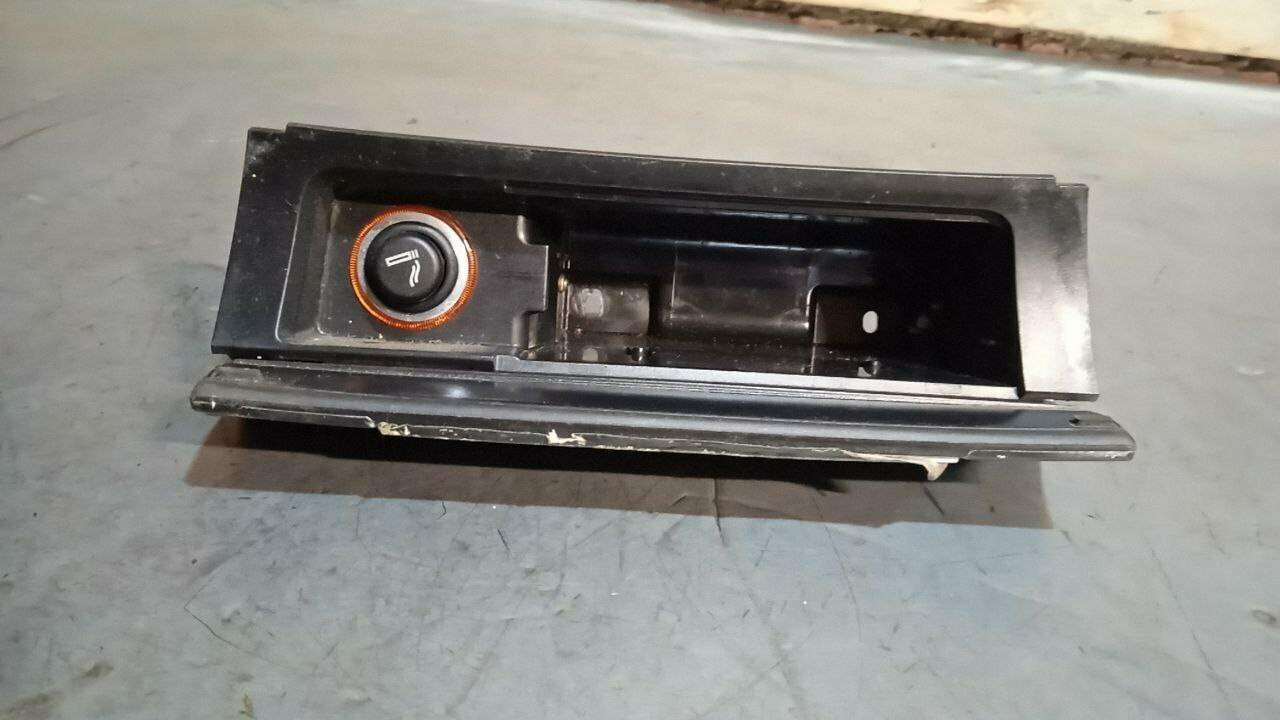 Пепельница передняя Volkswagen Passat B6 2006 3C0863284A