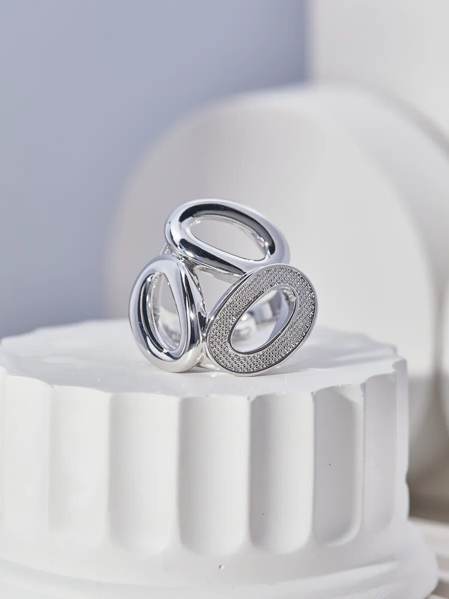 Кольцо, кристалл, фианит