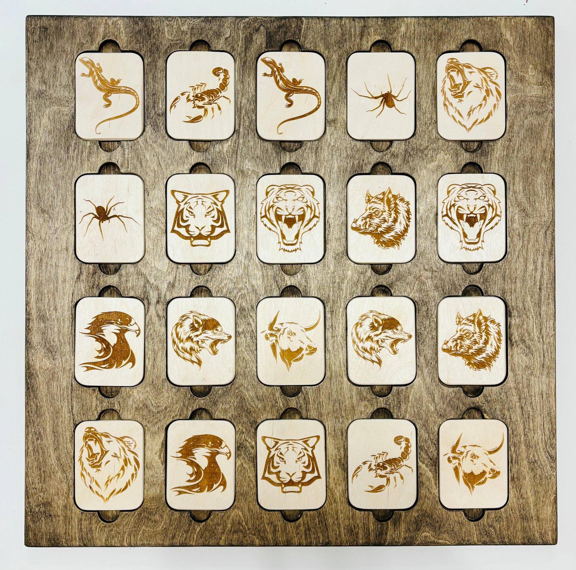 Серия игр из Форта Боярд: игра на память "Пары" 50*50 см (по мотивам легендарного телеквеста)