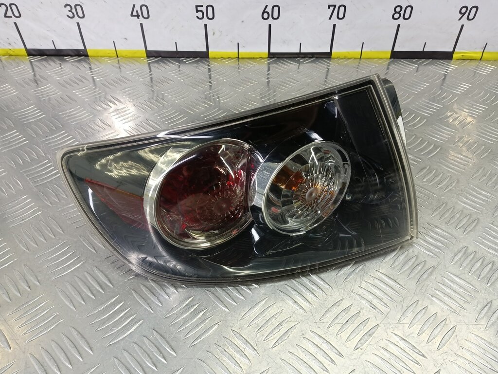 Фонарь задний левый (Фара) Б/У для MAZDA 3 BK рестайлинг (2006—2009) BR5H51160C