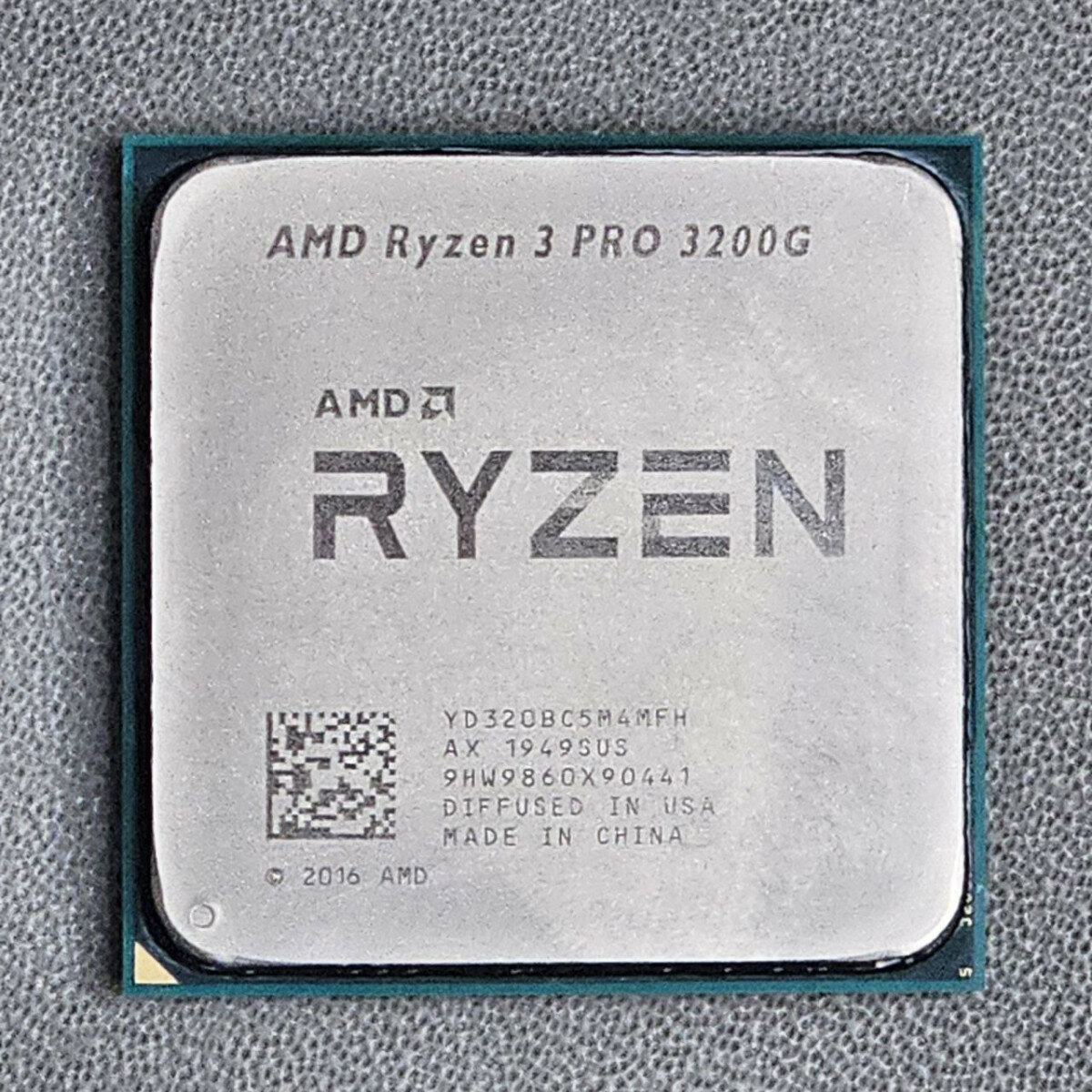 Процессор AMD Ryzen 3 pro 3200G OEM
