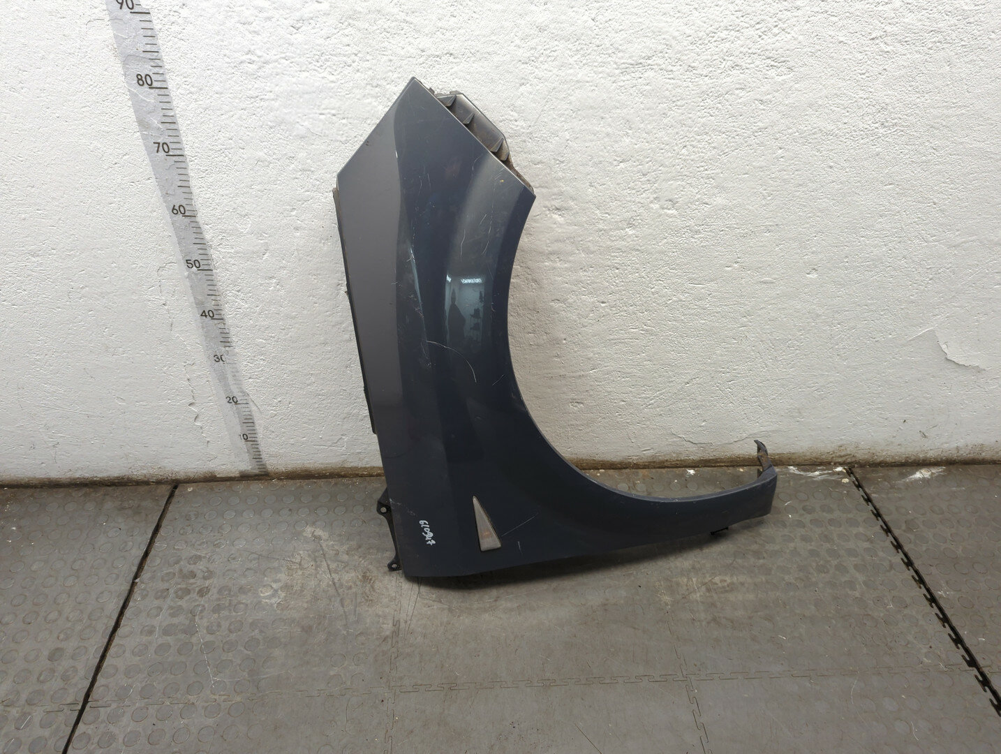 Крыло правое переднее Renault Scenic Б/У