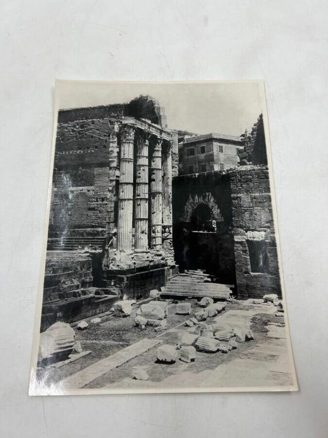 Фотография руины Форума Августа в Риме, Италия.1950е годы 22,5х16,5 см