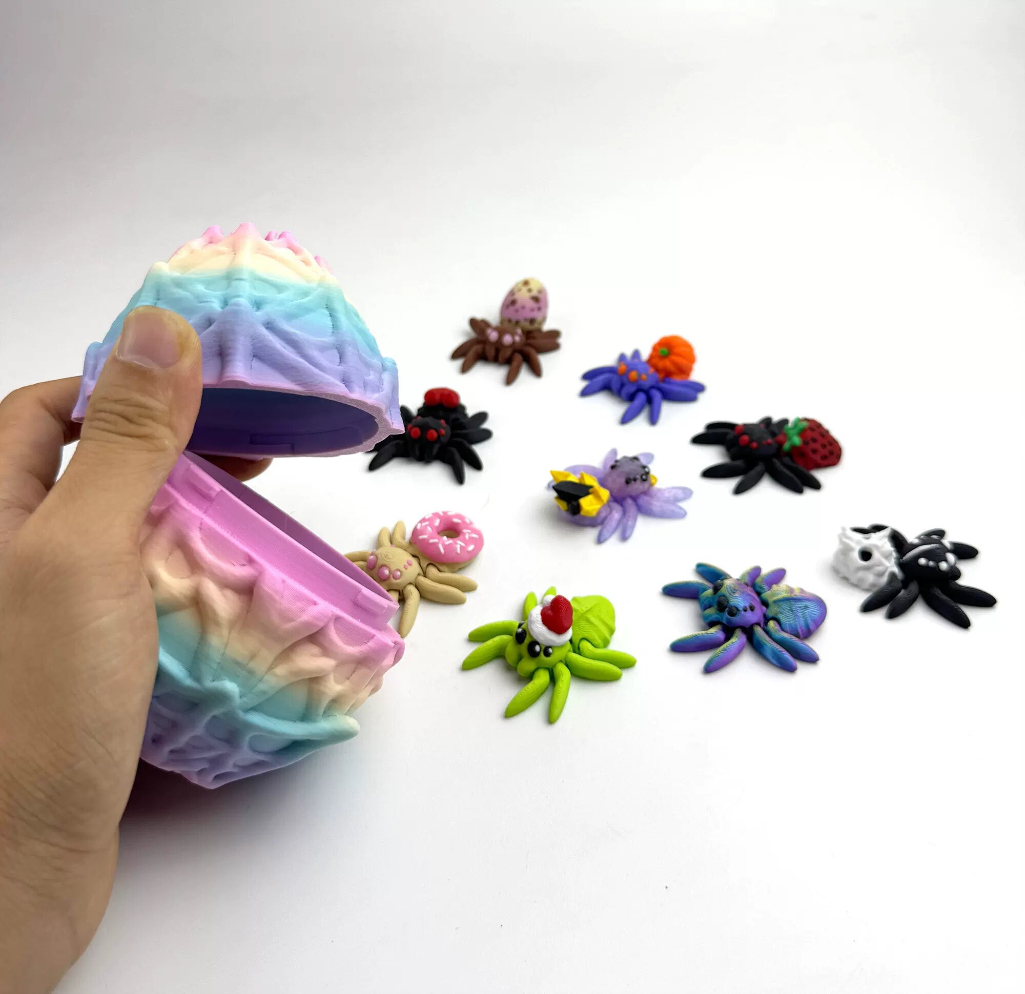 10 шт. 3D-печатных маленьких фигурок пауков с радужным паучьим яйцом, полная подвижность, размер 8 см