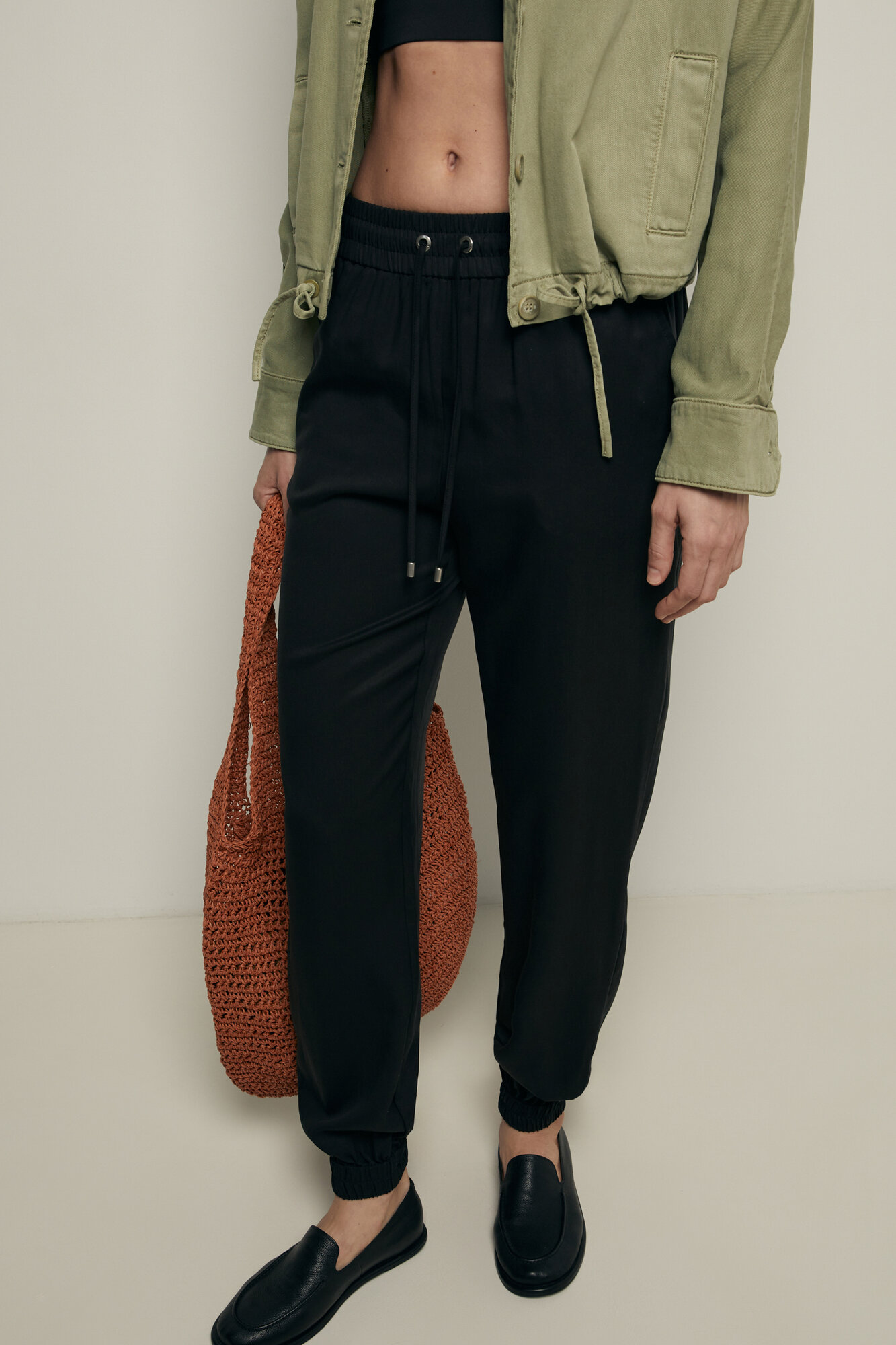 Брюки джоггеры Укороченные