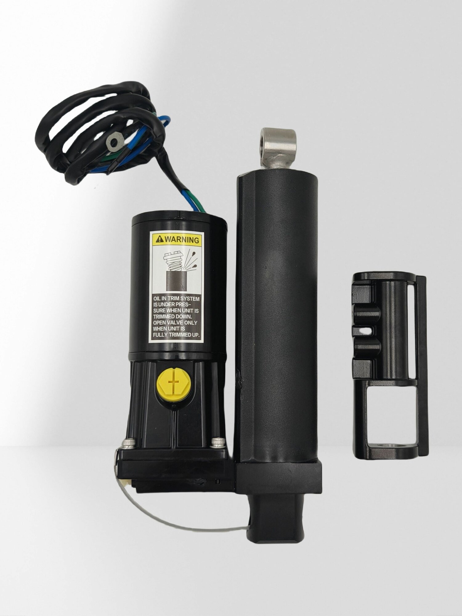 Прочие аксессуары и комплектующие для судов